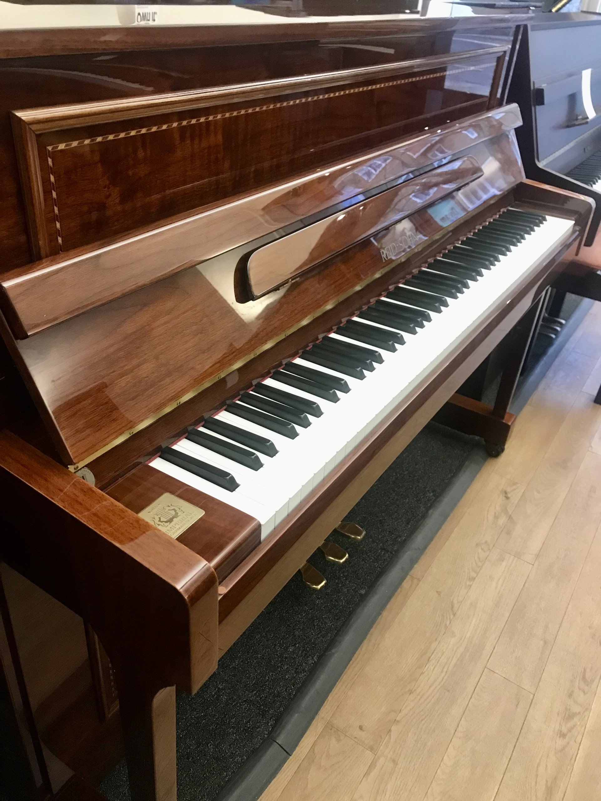 Reid-Sohn RS112 | Markson Pianos